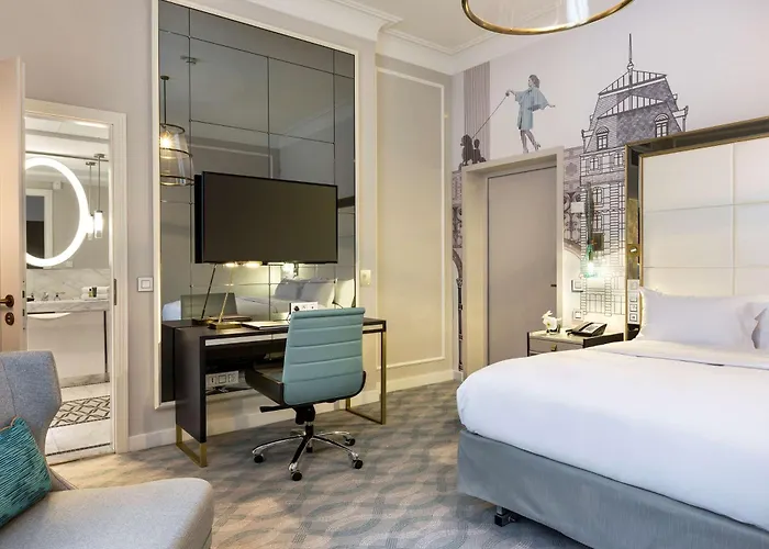 HILTON PARIS OPERA HOTEL PARIS