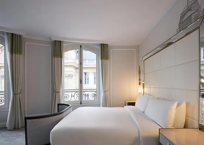 HILTON PARIS OPERA HOTEL PARIS